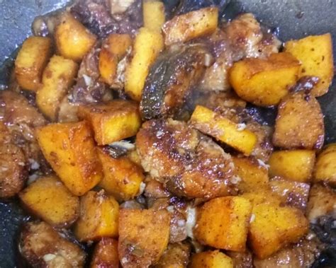 【鲅鱼饼子的做法步骤图，鲅鱼饼子怎么做好吃】嗯娜呀下厨房