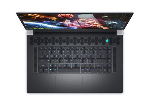 Alienware Plant Einen Riesigen 18 Zoll Gaming Laptop Laut Offiziellem