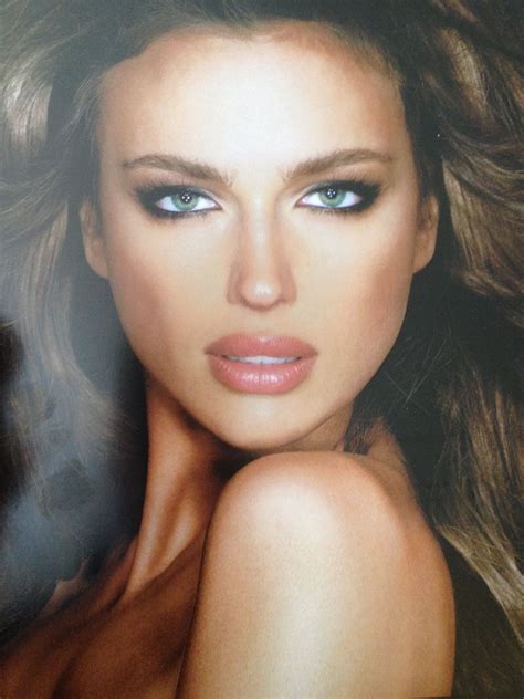 12 James Bond Makeup Iconic Looks Ideas Bond Girls James Bond James