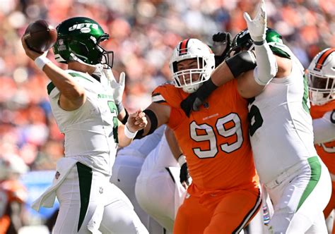 Broncos Trading For Jets Qb Zach Wilson Ahead Of Nfl Draft Sources Say