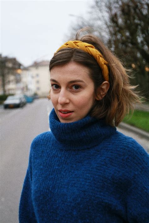 Acting Larisa Faber