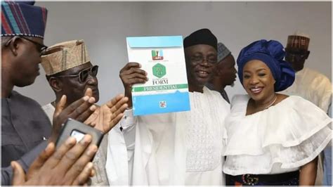 2023 Pastor Tunde Bakare Buys N100m Apc Presidential Form Advent
