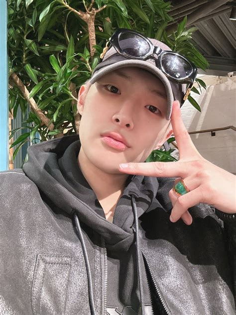 Ateez 에이티즈 On Twitter [ 민기] 근황 Ateez 에이티즈