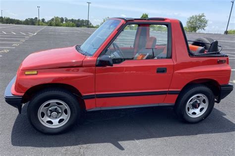 No Reserve 1992 Geo Tracker 4x4 5 Speed For Sale On Bat Auctions Sold For 8777 On June 19