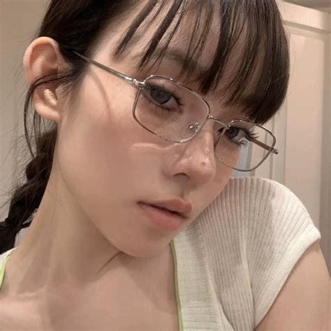 Retro Gold Wire Korean Narrow Frame Rectangular Glasses Mens And Women