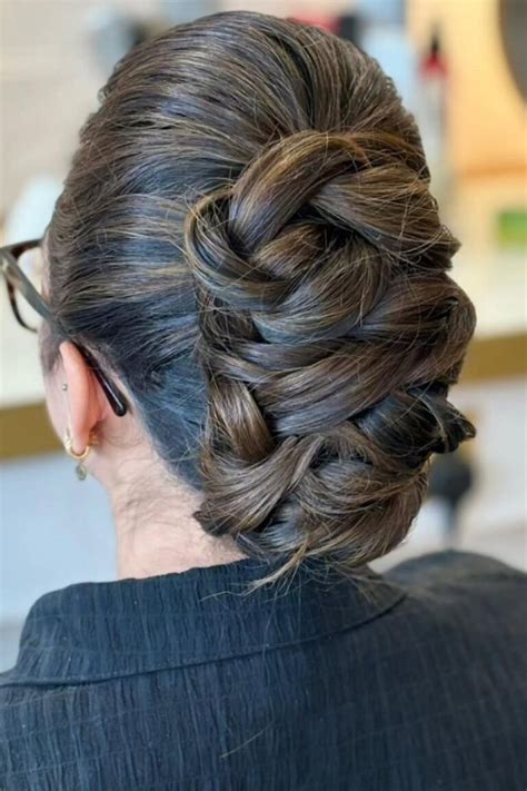 26 Wedding Guest Hairstyles Ideas 2025 For Every Hair Length Style Glean