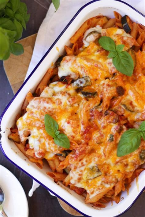 Pasta Bake Recipe With Chicken Bacon And Cheese Easy And Delicious