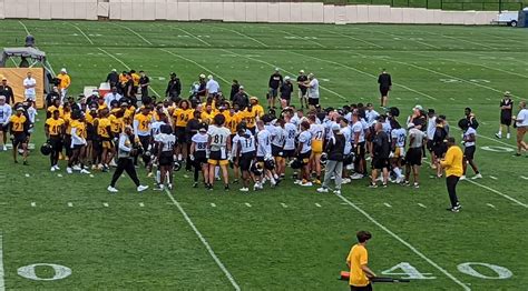 Steelers 2022 Training Camp Diary Day One Steelers Depot