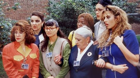 A 22 Años Del Estreno Así Luce Hoy La Actriz Que Interpretó A Aura María En Yo Soy Betty La