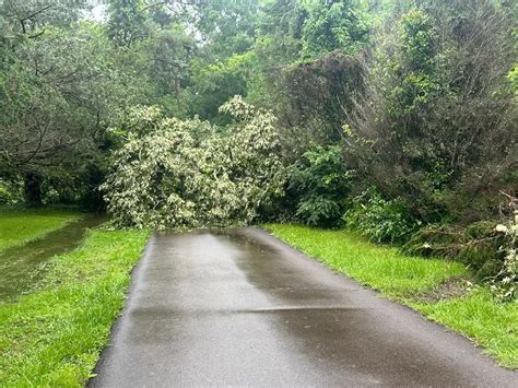 Adams County Crews Work To Cleanup Overnight Storm Damage