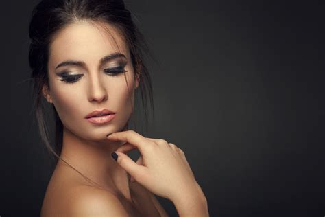 🔥 Free Download Model Pose Brunette Wallpaper Celebrities Wallpaper