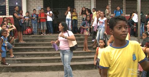 G1 Pais E Alunos Denunciam Situação De Abandono Em Escola Em São Luís