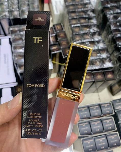Tom Ford Liquid Lip Luxe Matte 6ml 121 Lark 123 Devoted Lazada Co Th