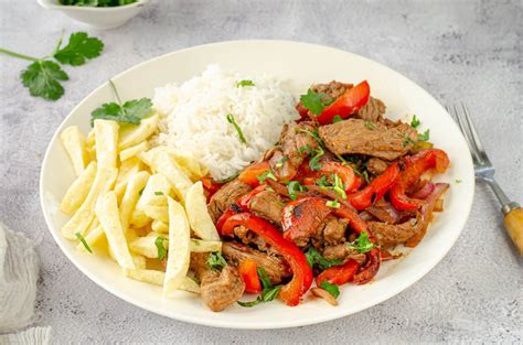 Comida Peruana Lomo Saltado