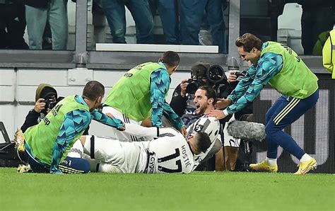 La Vera Juventus Svolta La Stagione Dei Bianconeri 2 0 Allinter