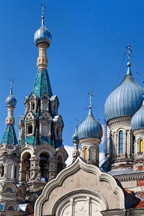 Пин на доске Храм