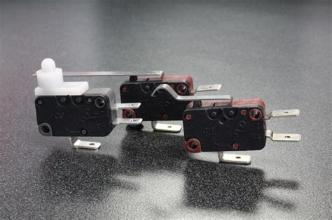 Cit Relay And Switch Is Now Offering Our Long Life Vm3 Series Snap Action Switch With A Latching