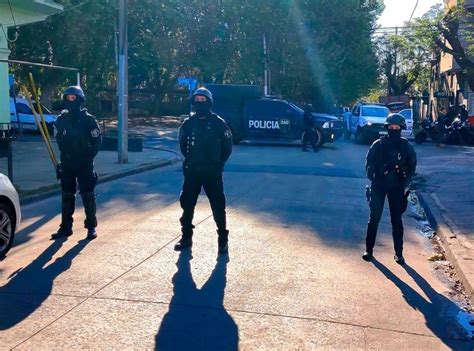 Máxima Tensión En Caseros Abatieron Al Secuestrador Y Encontraron