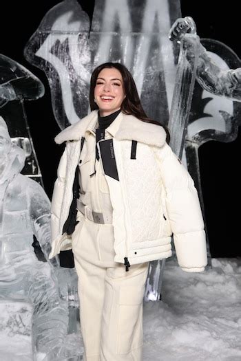Cómo Fue El Glamoroso Show De Moda En Los Alpes Suizos Que Unió A