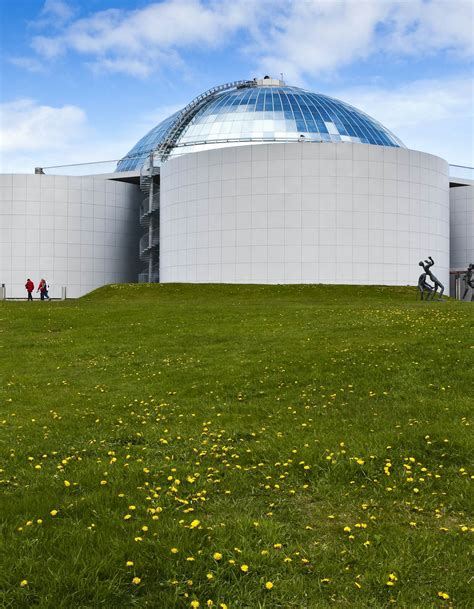 Complete Guide To Iceland Lonely Planet Europe