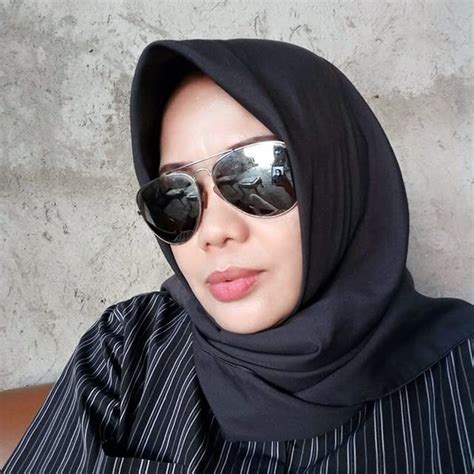 Rena1ku Rena1ku • Threads Say More