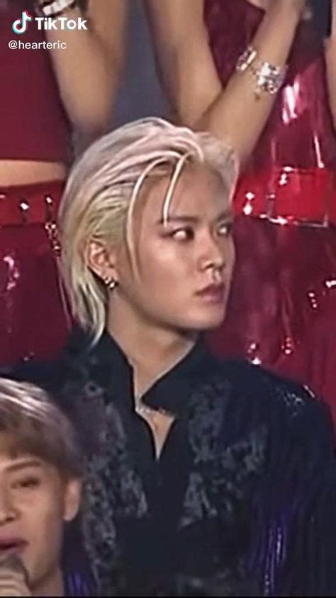 ปักพินโดย 𝑻𝒂𝒆𝒉𝒚𝒖𝒏𝒏𝒊𝒆𝒆 ใน Nct นักร้อง แฟน สามีในอนาคต