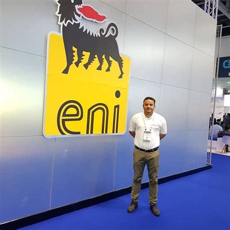 Habib Khajeh On Linkedin Trying And Moving Is My Habit