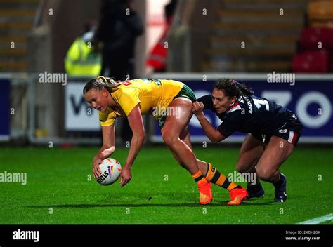 Australias Jaime Chapman Scores A Try During The Womens Rugby League