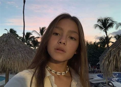 Pin De Sofia Em Swimsuits And Friends Garotas Lindas Meninas Selfies