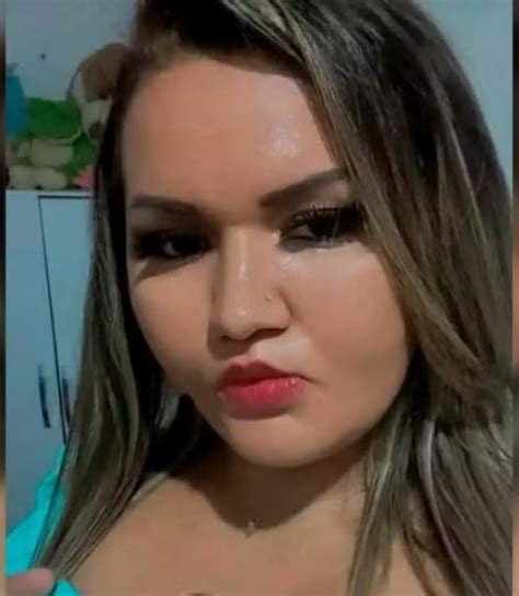 Mulher é morta a tiros dentro de casa em Acopiara no Ceará