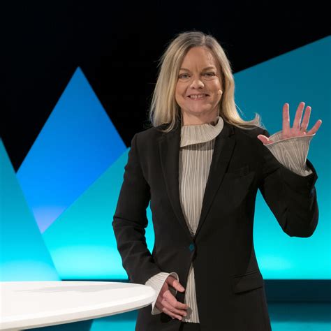 Helene Mellquist On Linkedin Choosetochallenge Wearevolvogroup