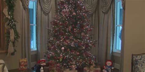 How To Safely Dispose Of Your Live Christmas Tree