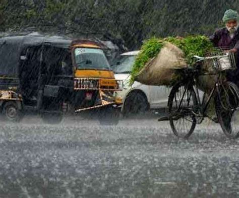 Punjab Weather Today बूंदाबांदी से हुई सप्ताह की शुरुआत आज कई जिलों