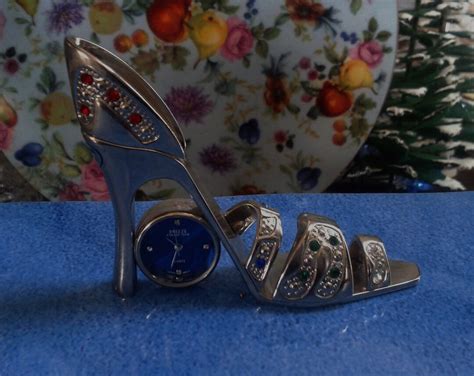 Miniature Clock High Heel Shoe Clock Novelty Clock Mini Battery