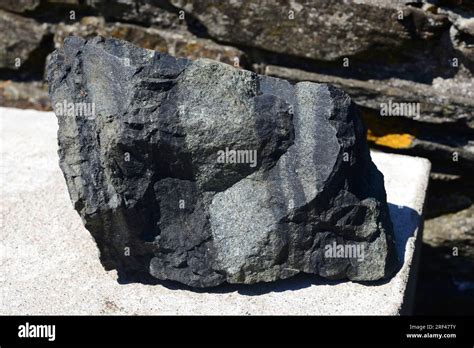 Peridotite And Pyroxenite Peridotite Is An Ultramafic Igneous Rock