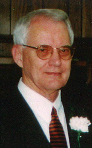 Robert Latta Obituaries
