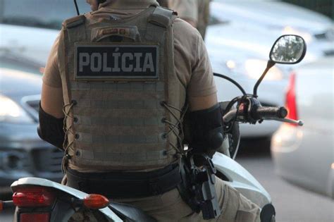 Briga Entre Mulheres No Meio Da Rua Termina Com Ameaça Em Tubarão Tn
