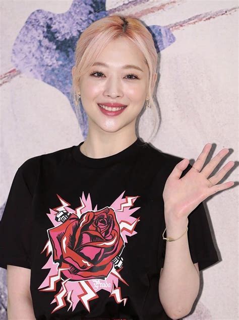 Sulli Wiki Career Awards 10 Fun Facts And More Kdrama Live