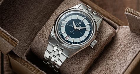 Lorier Astra 36mm Review Watch Clicker