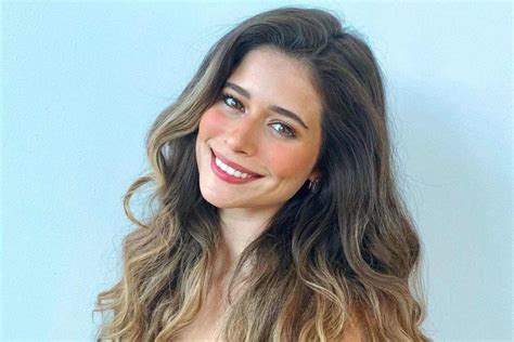Veja Cliques De Tirar O Folêgo De Isadora Cruz Protagonista De ‘mar Do