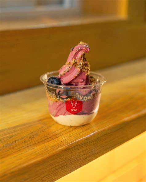 بينت غريك آسايتقدر تعتبره سناك وسويت بنفس الوقت لان فيه روب يوناني وكمية بروتين راهية مع الفول