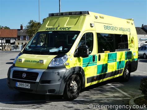 Ambulance Uk Emergency Vehicles