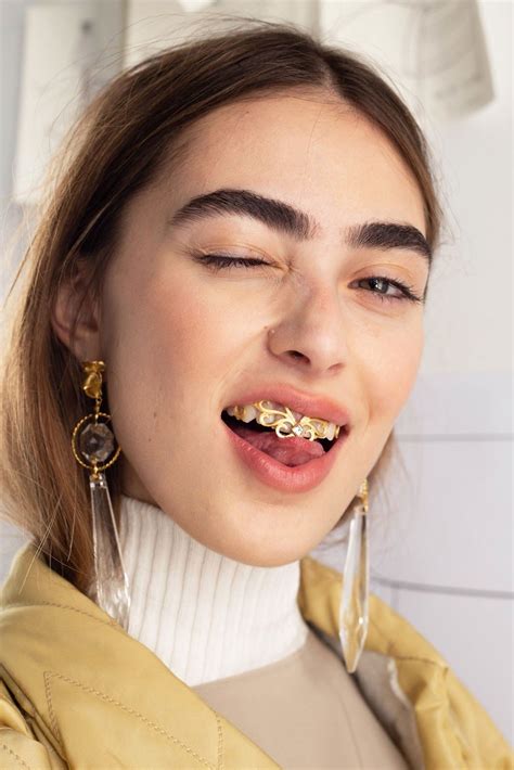 Fala Moda Grillz De Volta Na Moda Le Beau Sancy Grillz