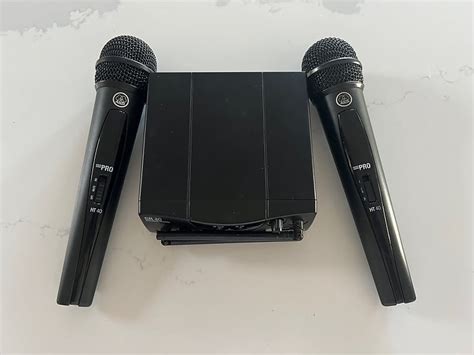 AKG SR 40 Mini 2 dual wireless microphones w/receiver | Reverb