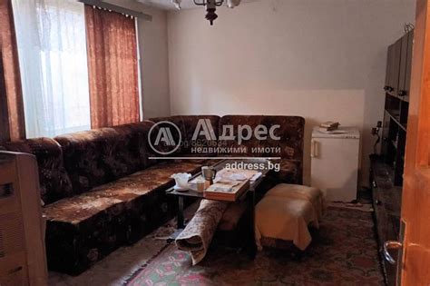 Ямбол Две къщи в едно дворно място Двуетажна къща 220 кв м РЗП 265 кв