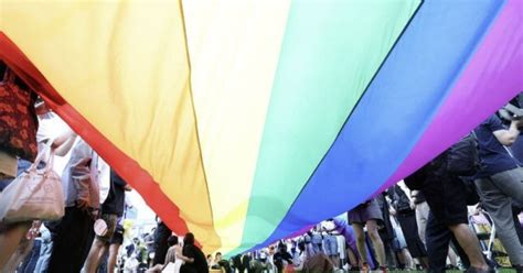 서울시 ‘퀴어축제 서울광장 사용 불허에…조직위 “혐오세력 압력” 의혹 제기