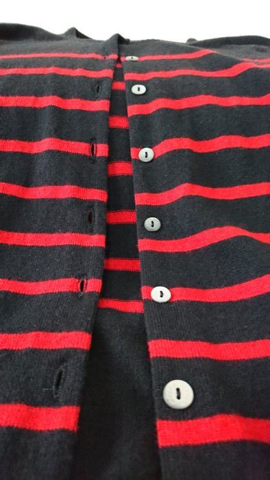 Jauger 100分毛料好質感 黑紅相間大方款設計 實穿百搭 S號 9成新 Yahoo奇摩拍賣