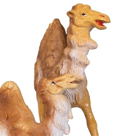 Set Cammelli In Plastica Per Presepe 16 Cm Myriam