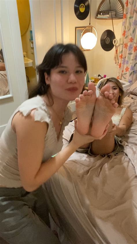 Toes R Tiktokfeet
