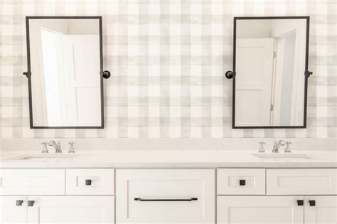 Magnolia Home Wallpaper